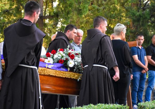 Sprovod fra Ivana Vidovića – Franjevačka provincija Presvetog ...